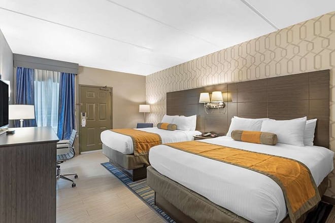 Best Western Plus Bowling Green