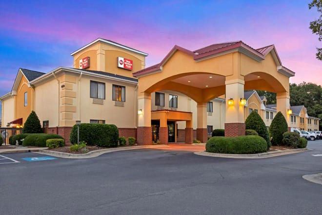 best western plus suites greenville