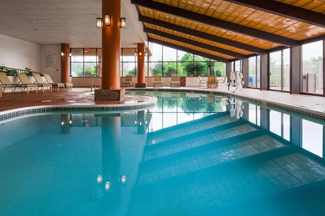 Best Western Royal Plaza Hotel & Trade Center