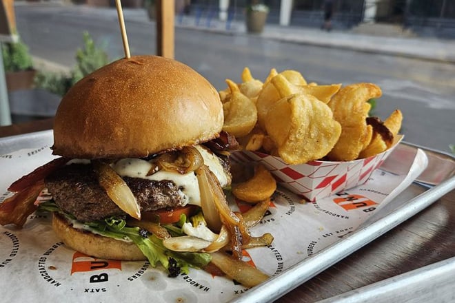 Bunz Handcrafted Burgers