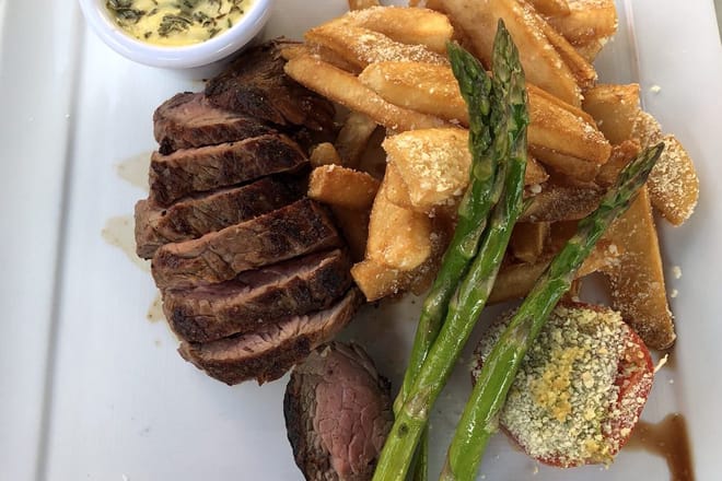 Caf&eacute; L&rsquo;Europe - St. Armand&rsquo;s