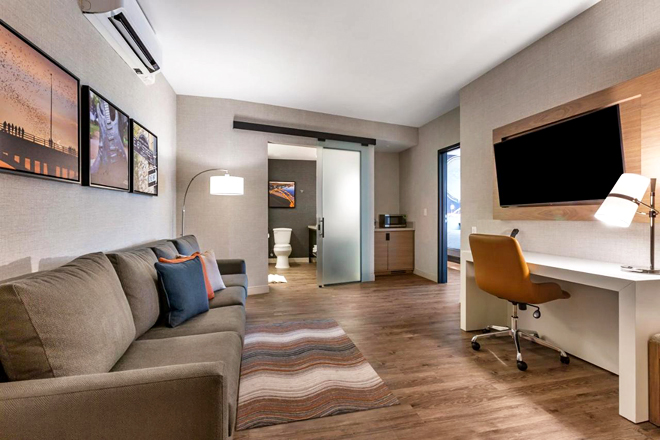 Cambria Hotel Austin Airport