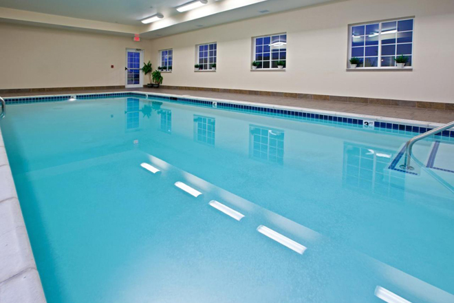 Candlewood Suites Clarksville