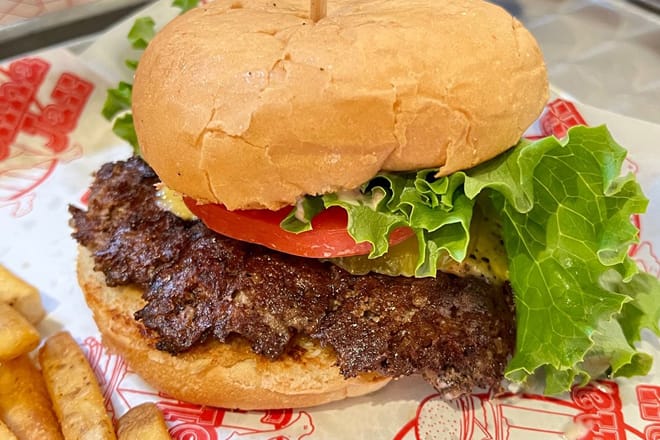 Carolina Jax (Formerly Cackylacky's Food Truck)