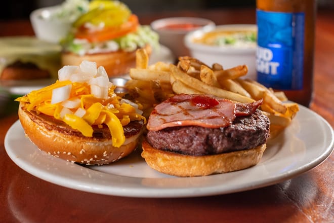 Charleston's Restaurant