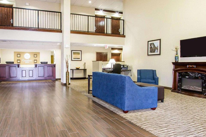 Comfort Inn Poplar Bluff North