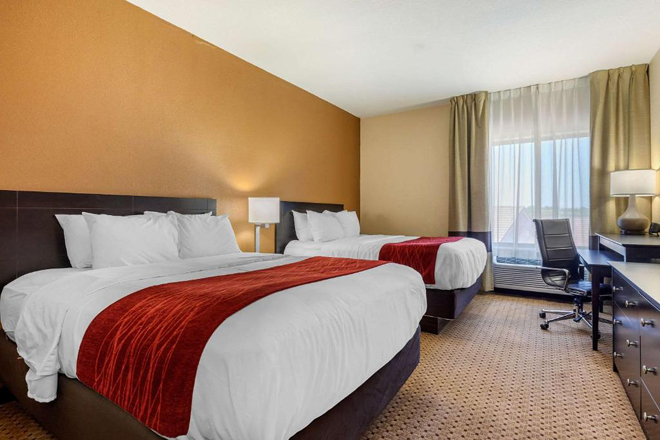 Comfort Inn & Suites