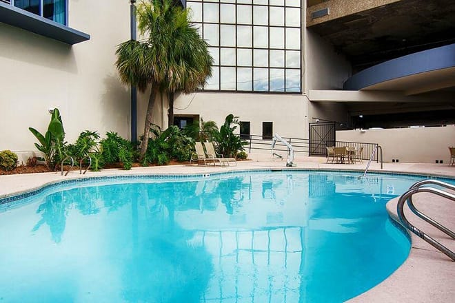 Comfort Inn & Suites At Copeland Tower