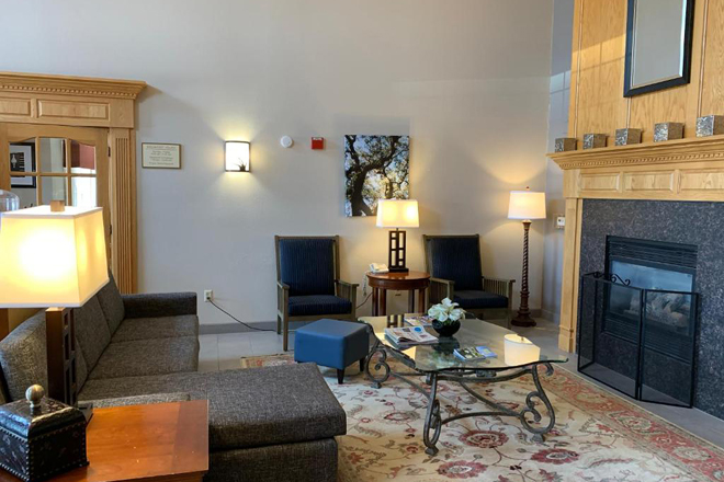 Country Inn & Suites by Radisson, Kenosha, WI