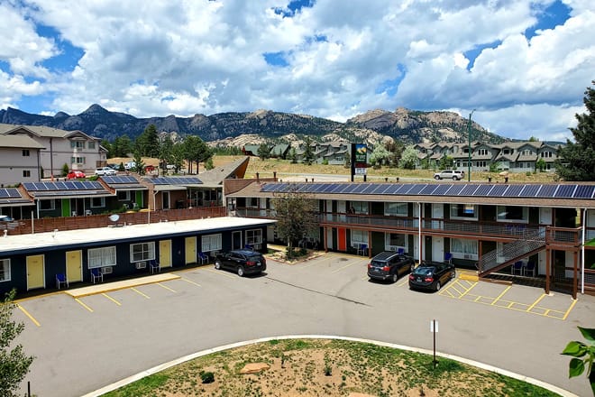 Coyote Mountain Lodge