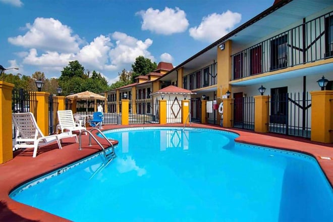 Days Inn by Wyndham Helen