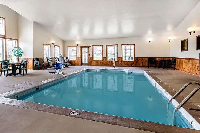 Econo Lodge Inn And Suites Dickson