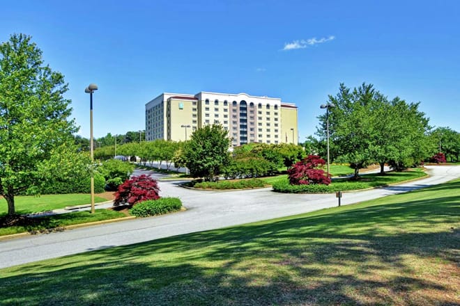 Embassy Suites Greenville Golf Resort & Conference Center