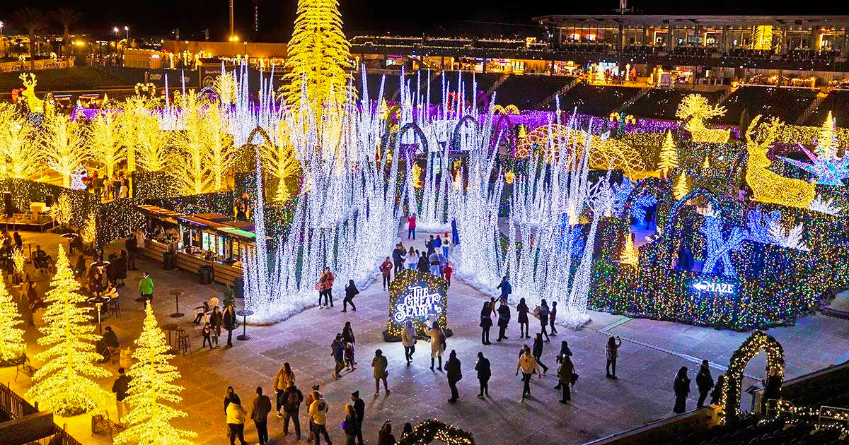 Enchant Christmas (St. Petersburg, FL)