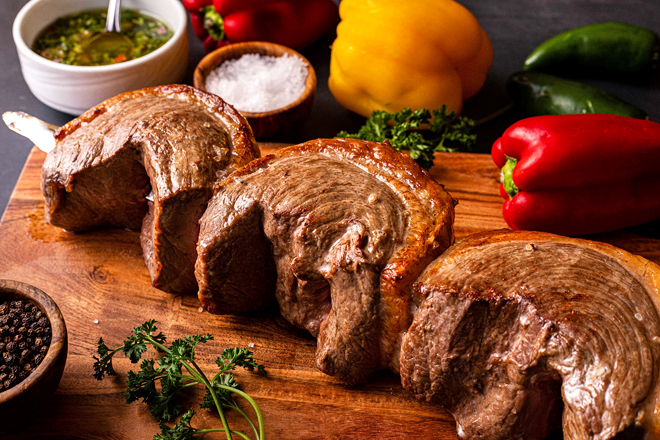 Est&acirc;ncia Brazilian Steakhouse