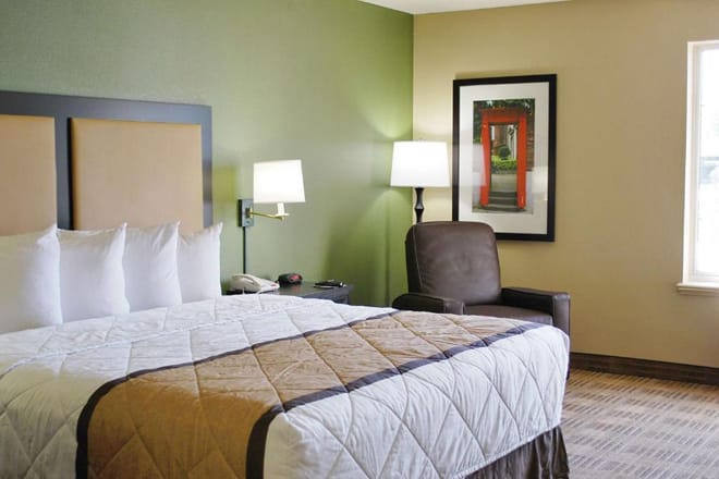 Extended Stay America Suites Chicago Naperville East