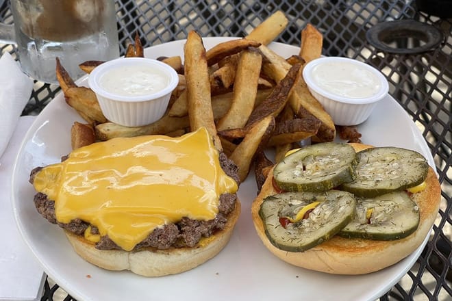 Fizz Burgers and Bottles