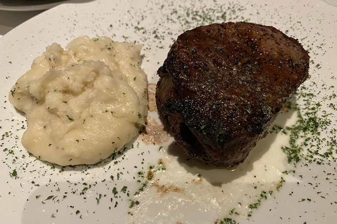 Fleming's Prime Steakhouse & Wine Bar