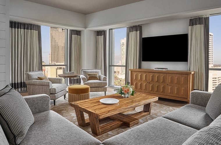 Four Seasons Hotel New Orleans