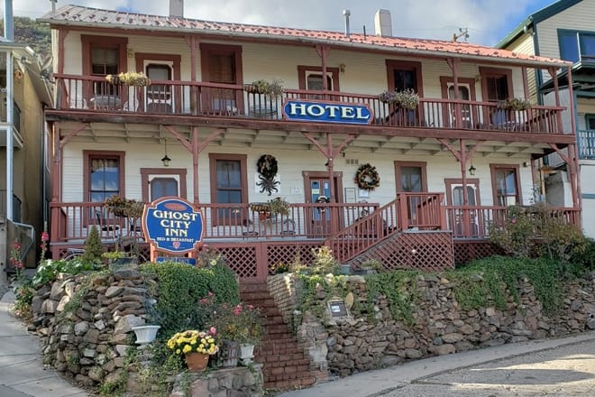Ghost City Inn