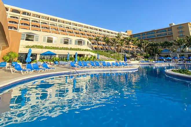 Golden Parnassus All Inclusive Resort & Spa Cancun