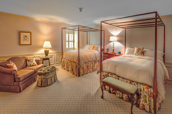 Golden Plough Inn at Peddlers Village