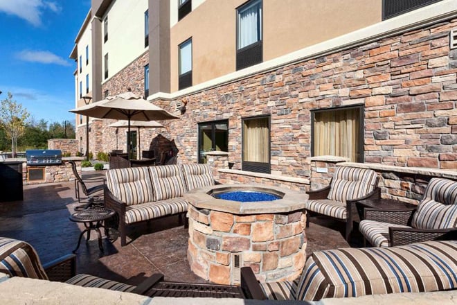 Hampton Inn & Suites Duluth North / Mall Area