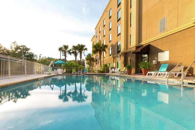 Hampton Inn & Suites Jacksonville-Airport