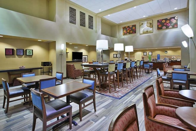 Hampton Inn & Suites Wichita-Northeast