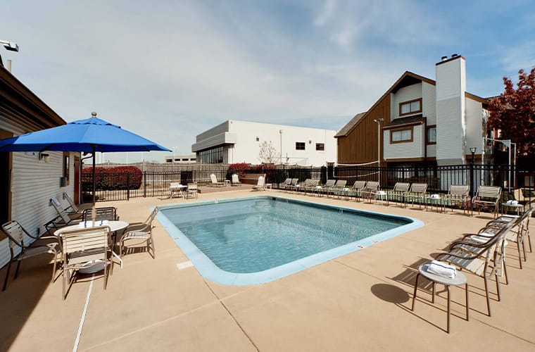 Hawthorn Suites by Wyndham Louisville East