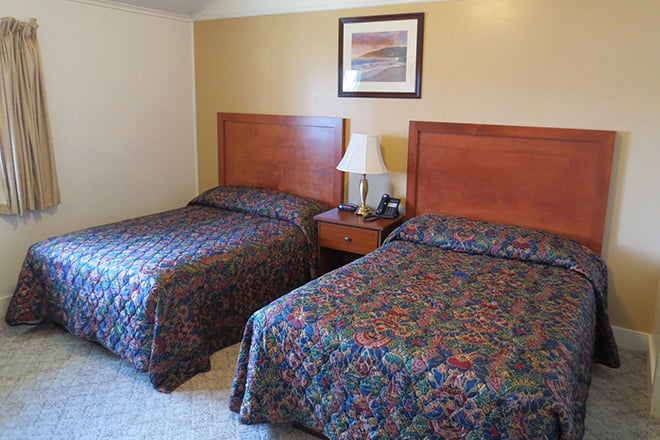 Hickory Grove Motor Inn