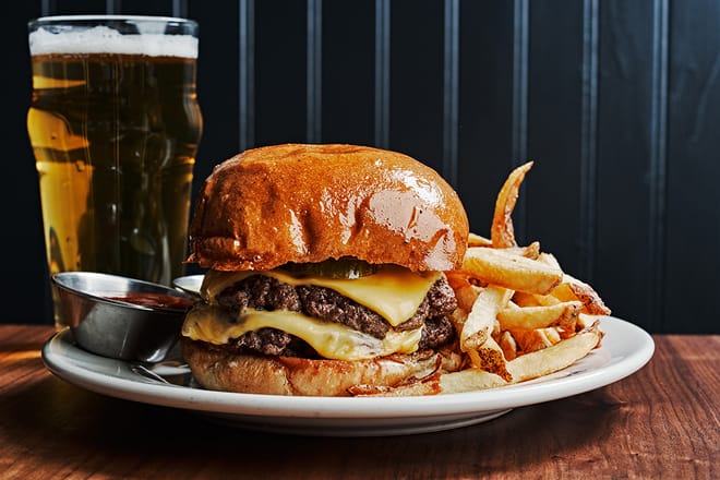 Holeman and Finch: HF Burger