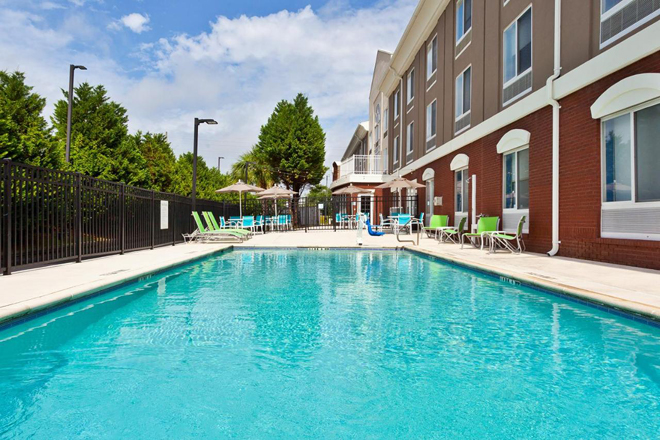 Holiday Inn Express Dothan North, an IHG Hotel