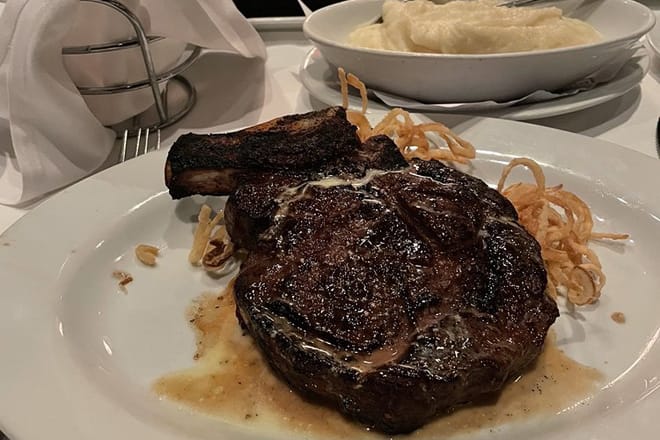 Hyde Park Prime Steakhouse - Sarasota