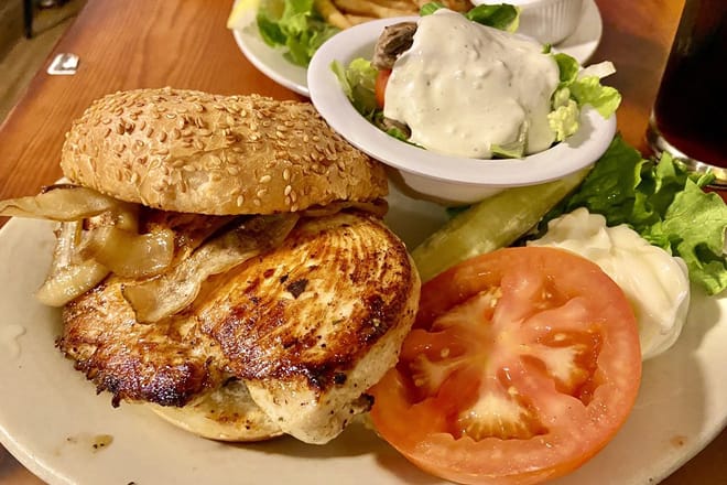 Jamie&rsquo;s Broadway Grille