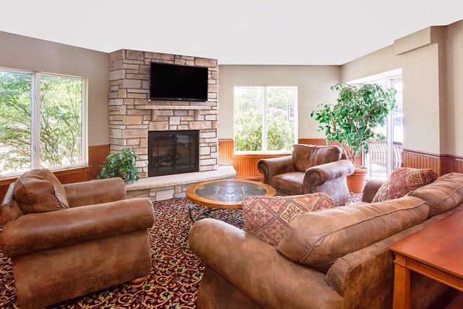 Knights Inn Traverse City