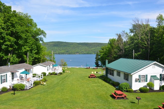 Lake View Motel
