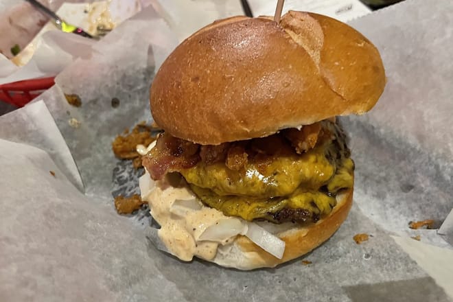 Lucky's Last Chance (AKA Manayunk)