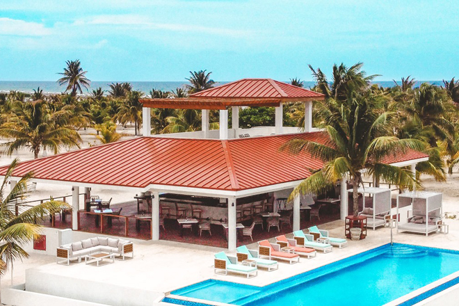 Manta Island Resort, Glover's Reef Atoll