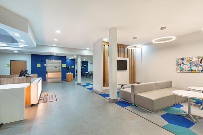 Microtel Inn & Suites by Wyndham Columbus North