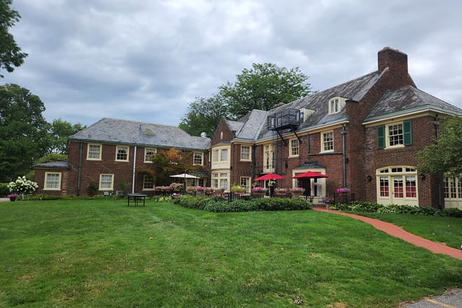 Montague Inn Bed & Breakfast