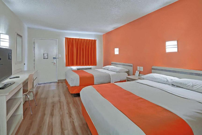 Motel 6 Maple Shade Township, NJ - Philadelphia - Mt Laurel