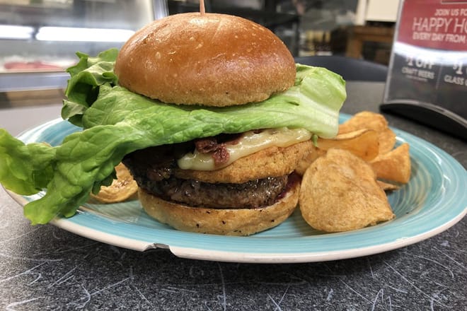 Pinegrove Market Deli