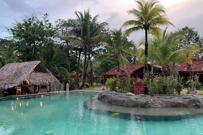 Popa Paradise Beach Resort