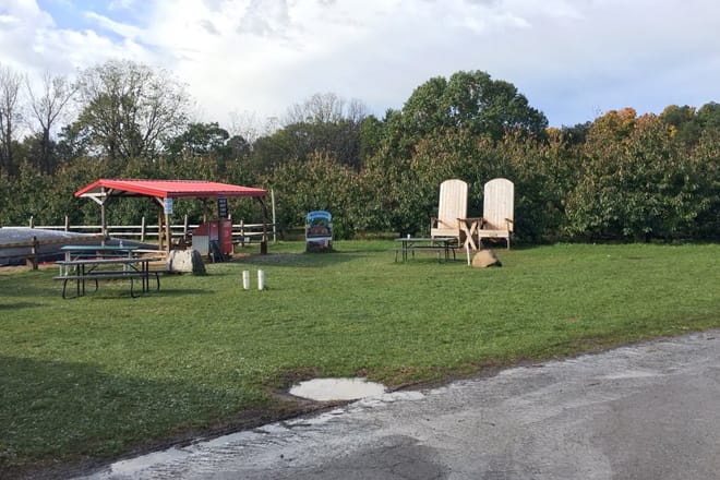 Robinette's Apple Haus & Winery