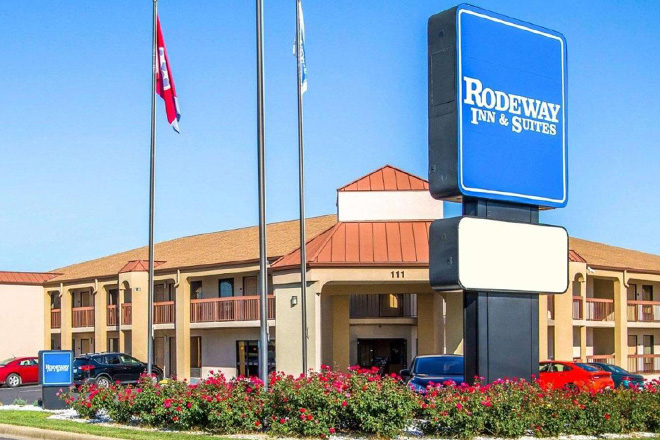 Rodeway Inn & Suites