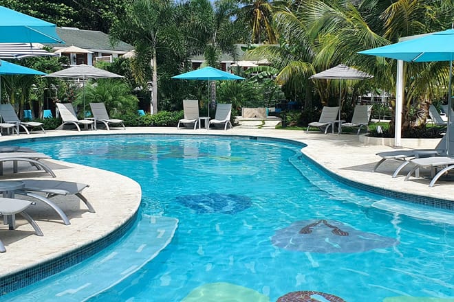 Sandals Halcyon Beach