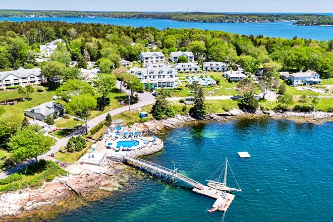 Spruce Point Inn Resort & Spa