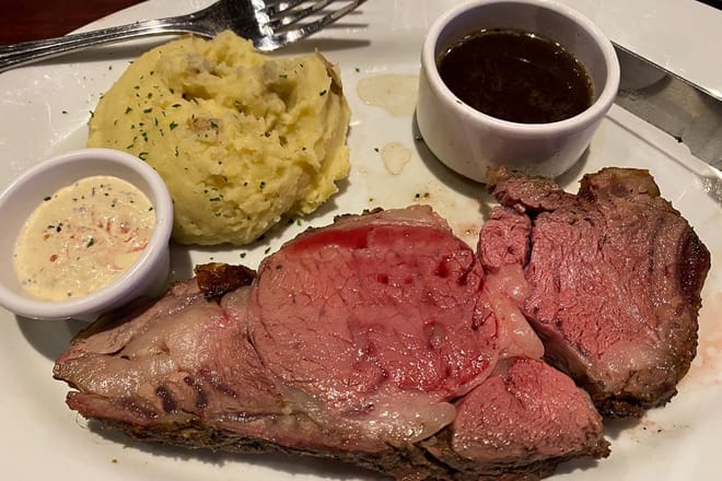 Stonewood Grill & Tavern