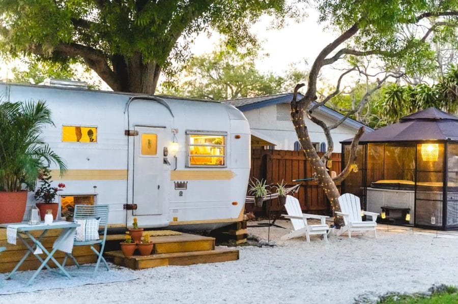 The '71 Airstream Airbnb.